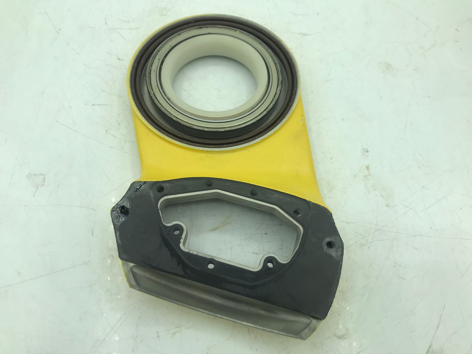 Fanuc A290-7142-V302 J2 Axis Support Assembly – Used, Tested & Fully ...